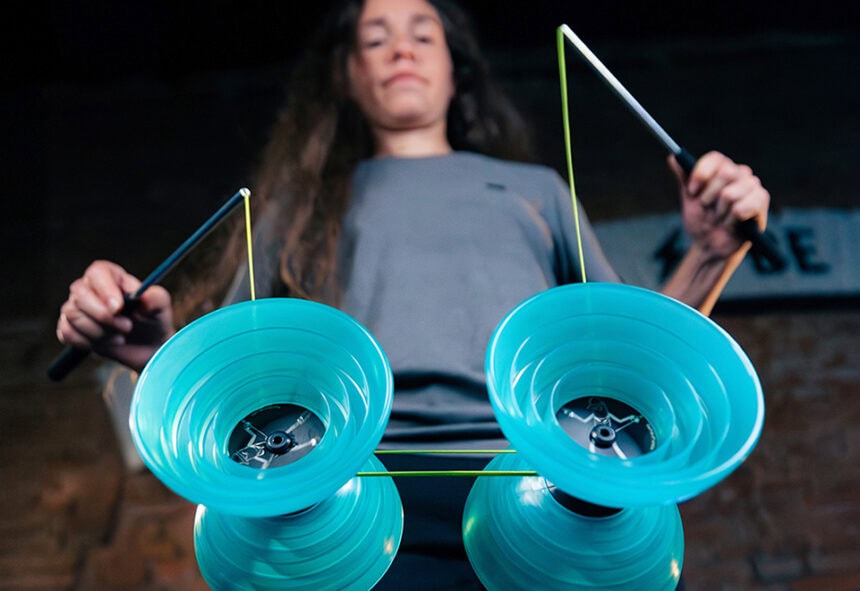 Fixed Diabolo – Beginner Fixed Axle Diabolo for Learning Tricks