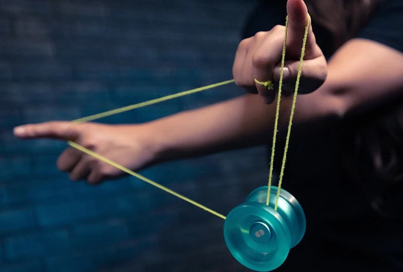 How To Do Kwijibo Yoyo Trick Tutorial – Skill Addicts